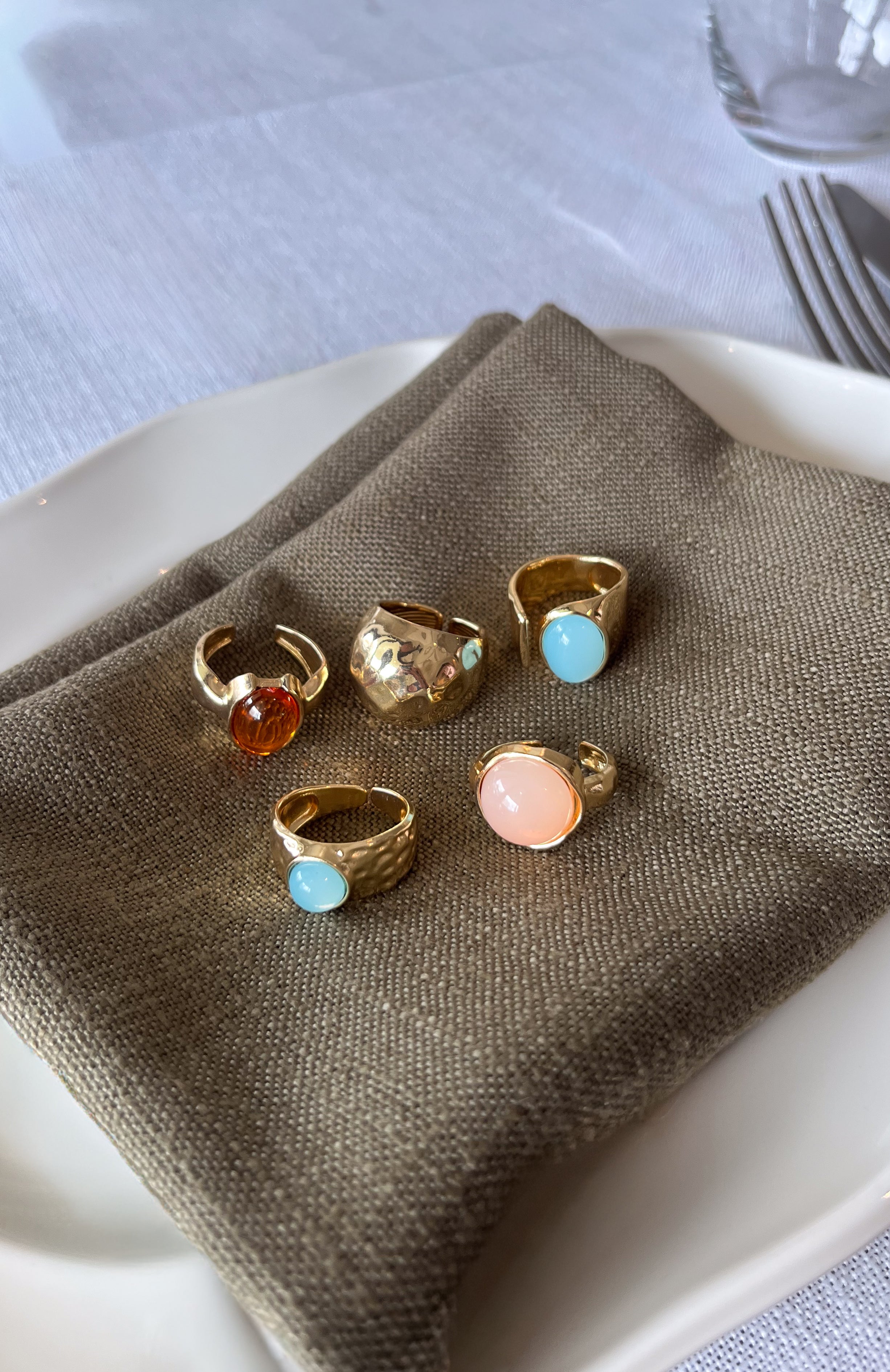 Emely Ring Set Gold/Multi | White Fox Boutique US