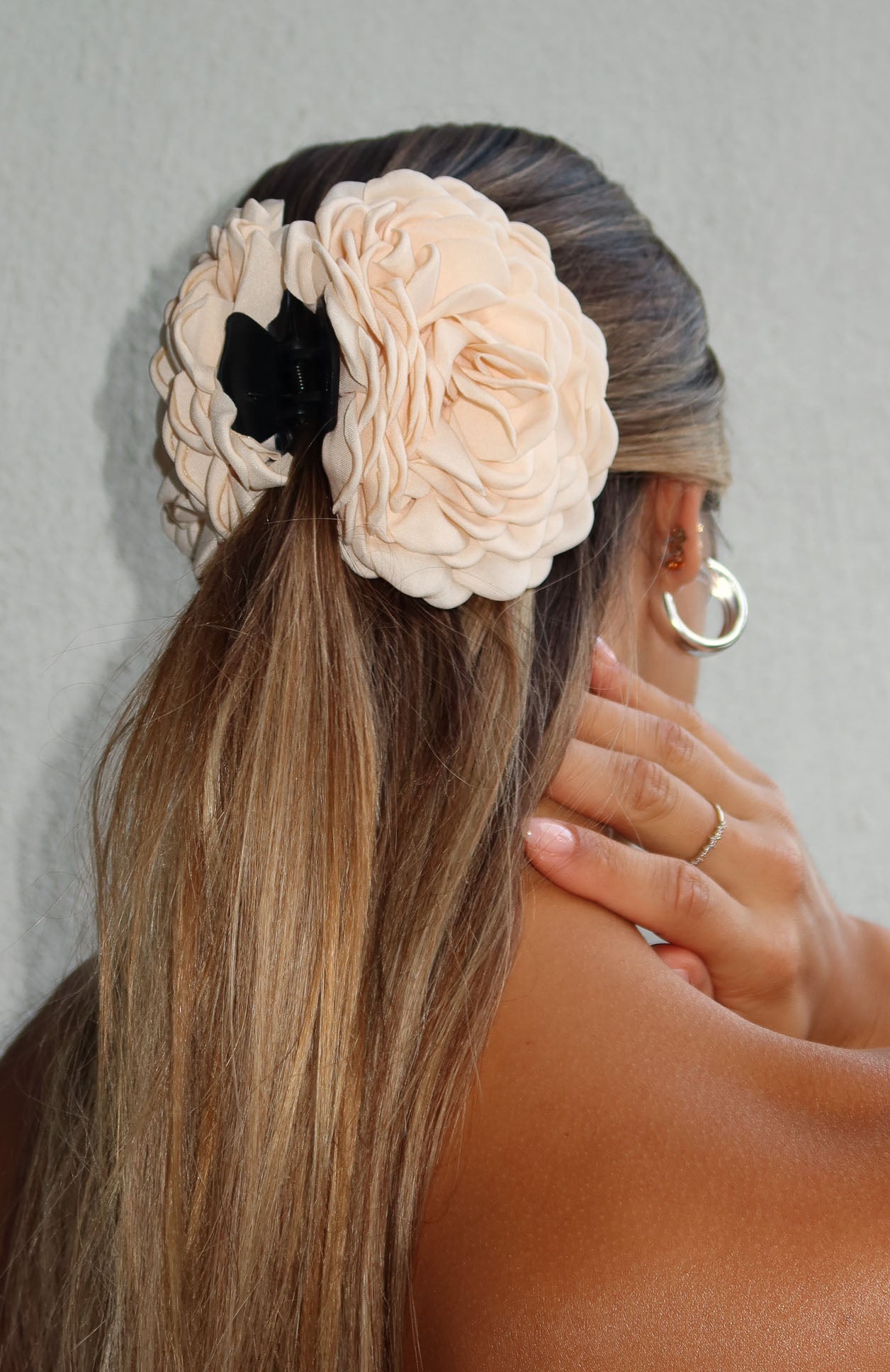 Zephyr Hair Clip Cream | White Fox Boutique US